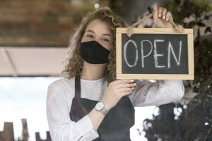 O Que é Soft Opening e Como Usar para Chamar a Atenção?